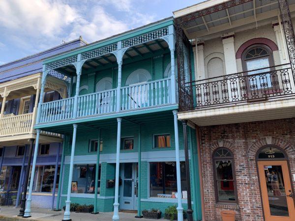 43 Vampire Diaries Locations To See In The Real Mystic Falls