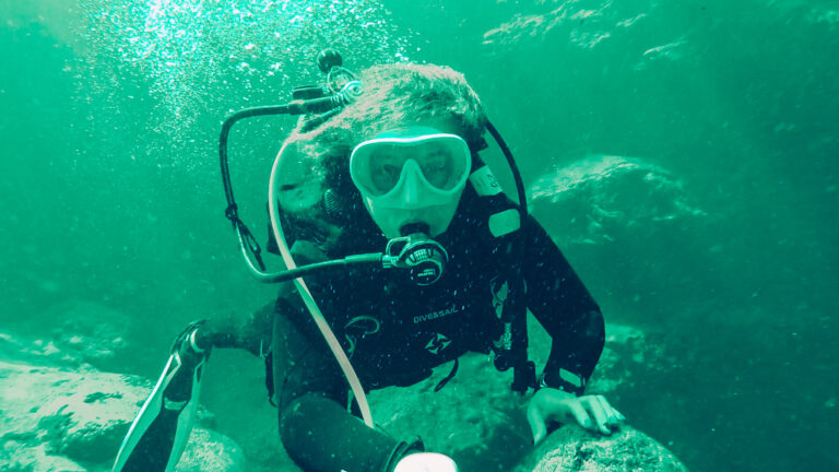 8 Best Florida Springs For Scuba Diving (From A Local Diver)
